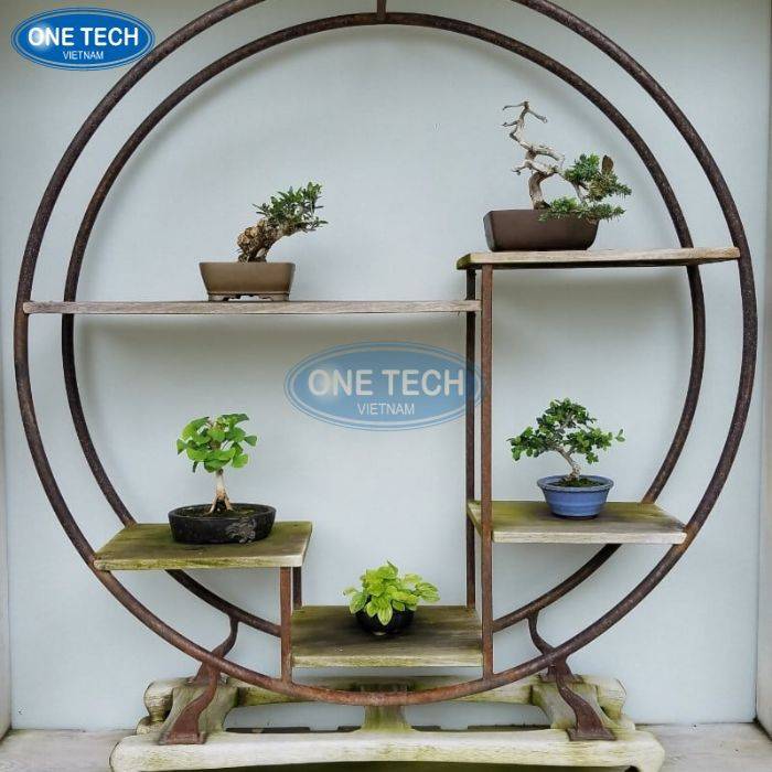Mẫu kệ sắt tròn độc đáo phù hợp mọi không gian trưng bày #1